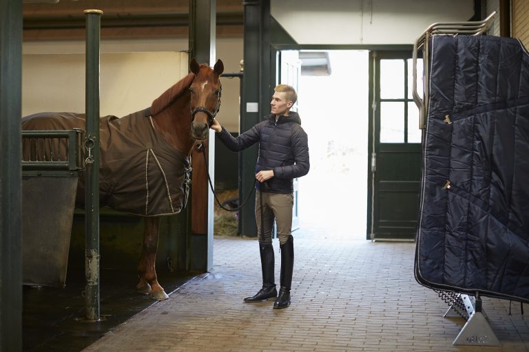 SeBo® horse rug dryer | Blanket rack for your horse